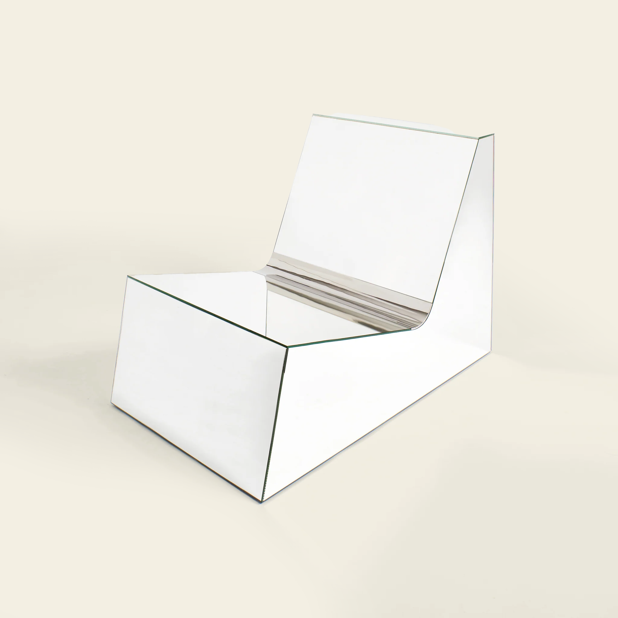 Mirror Lounge Chair – Casa Narrative